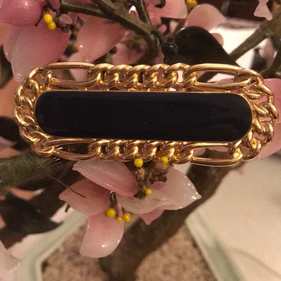 Monet | Jewelry | Vintage Enamel Monet Brooch | Poshmark